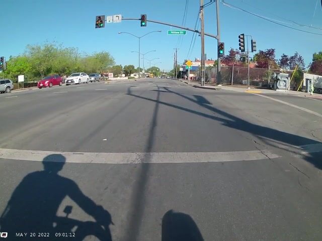 Close pass in right lane with sharrow - UpRide.cc