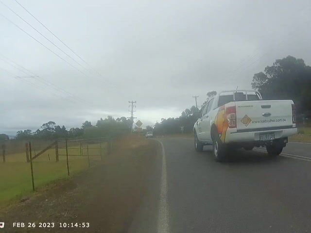 Fairbrother Construction ute - Close pass - UpRide.cc