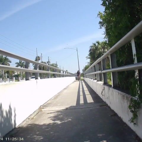 This is a multi-use trail, pay attention. - UpRide.cc - Make Cycling Safer