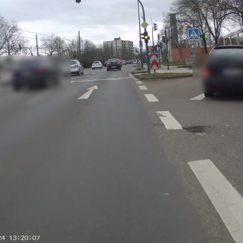 Red light running - UpRide.cc - Make Cycling Safer
